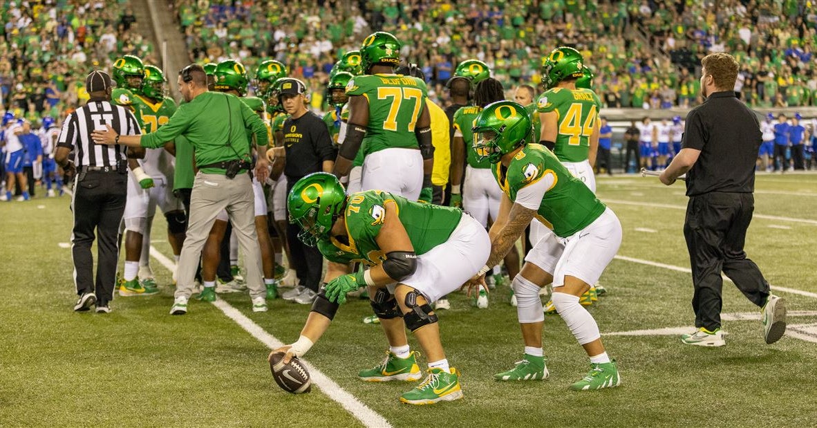 Marcus Harper on offensive line mistakes: 'That's just not who we are'