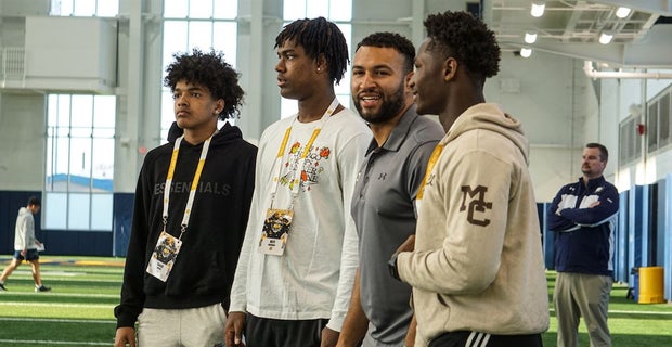 Nathaniel Marshall Profile Photos