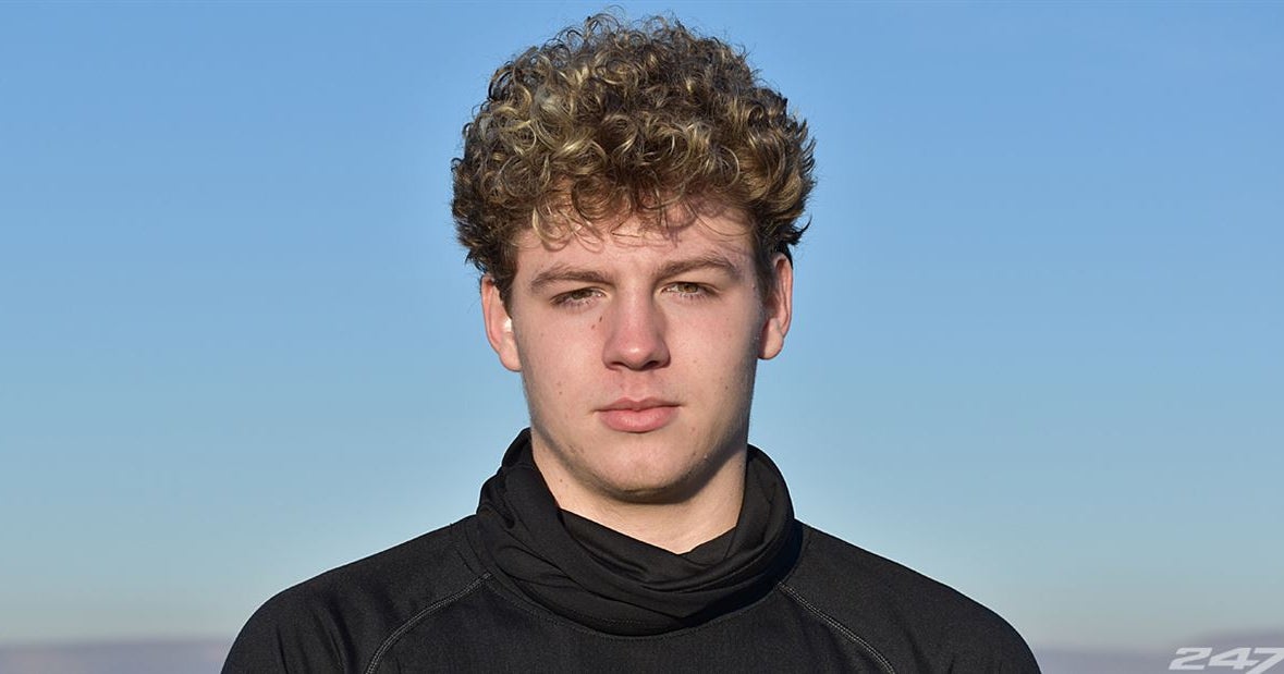 Oregon 2022 quarterback Jackson Jones ready for his chance