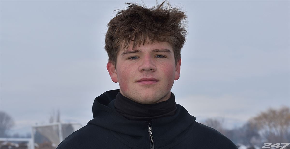 Sacramento 2023 TE Walker Lyons racking up offers