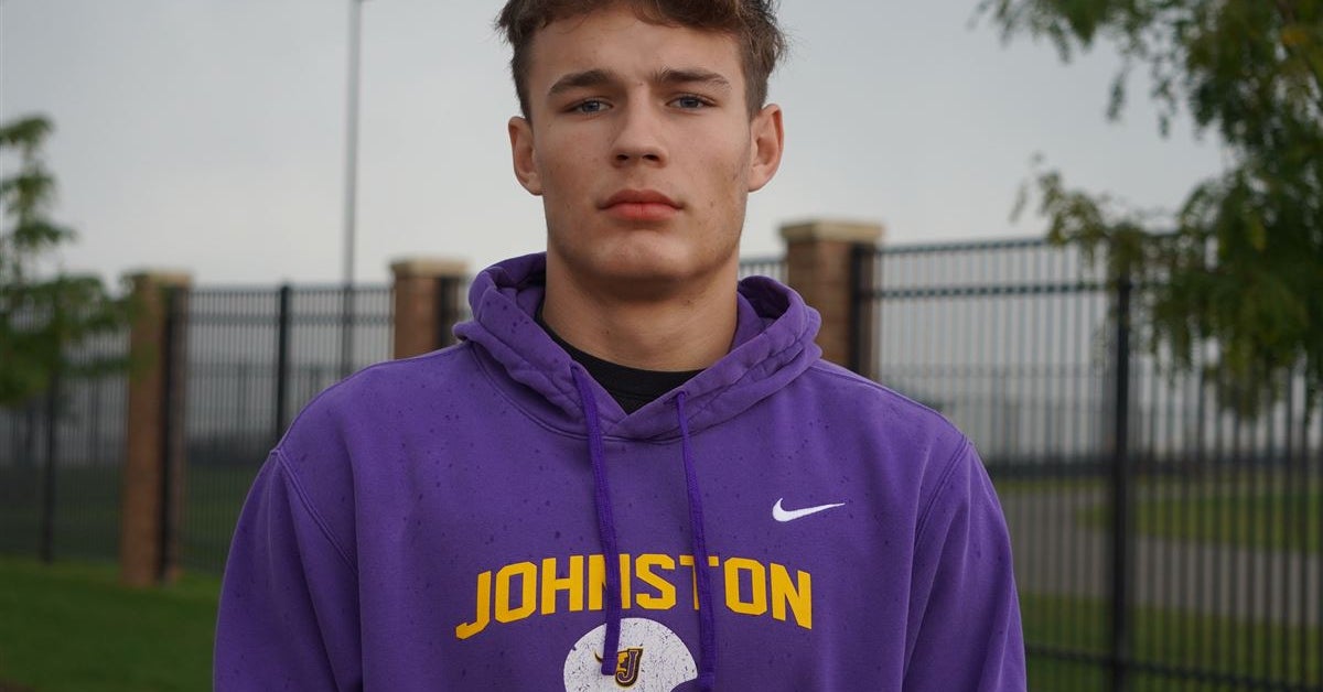 Iowa tight end Jacob Simpson makes second trip to Louisville