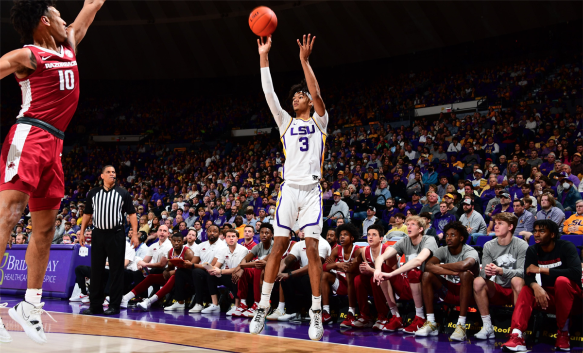 LSU basketball transfer Alex Fudge set to visit Florida, per report