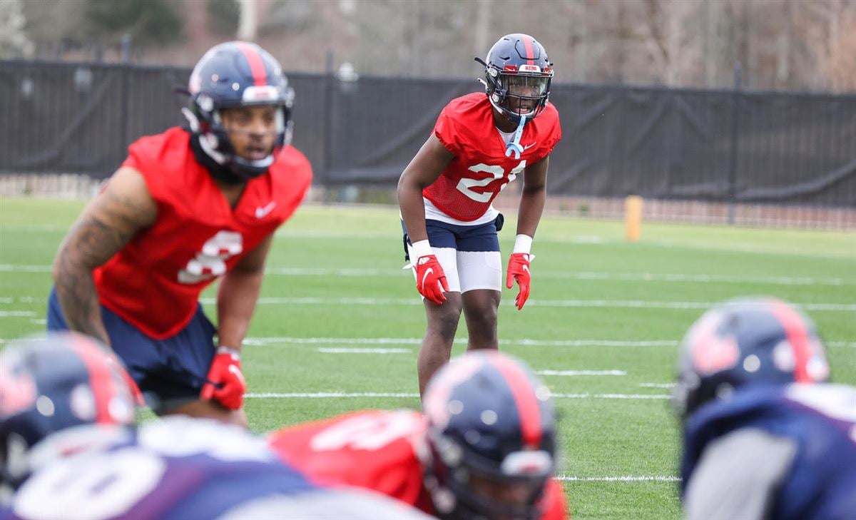 AJ Finley embracing newcomers, continuity on Ole Miss defense