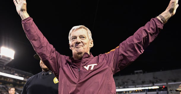 Virginia Tech honors Frank Beamer with Monument at Lane Stadium
