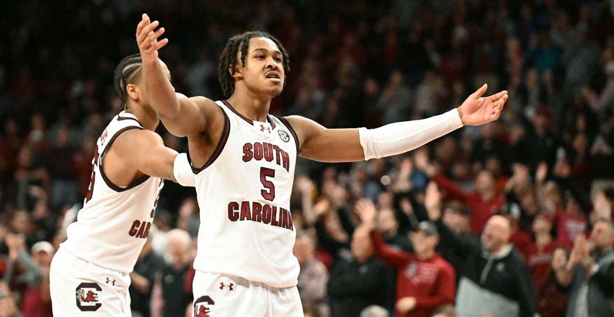 IN PHOTOS: Johnson leads USC to 1-0 SEC start