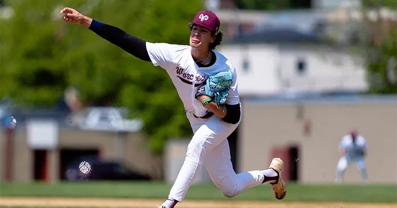 New baseball commit Mavrick Rizy details why LSU was the right choice