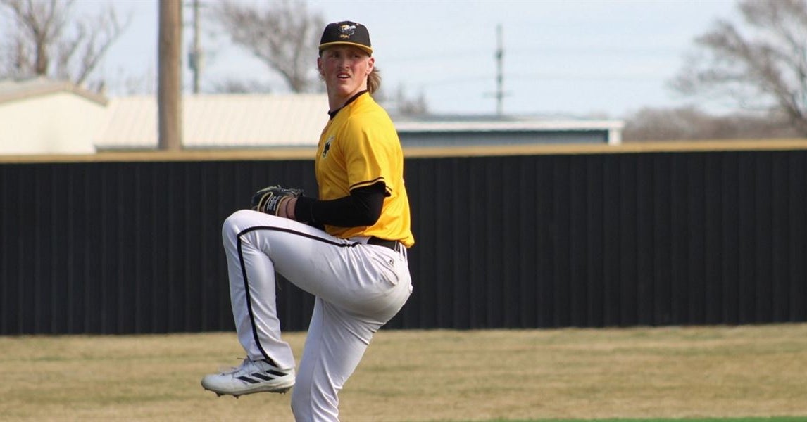 State signee Kevin Mannell takes in MLB Combine