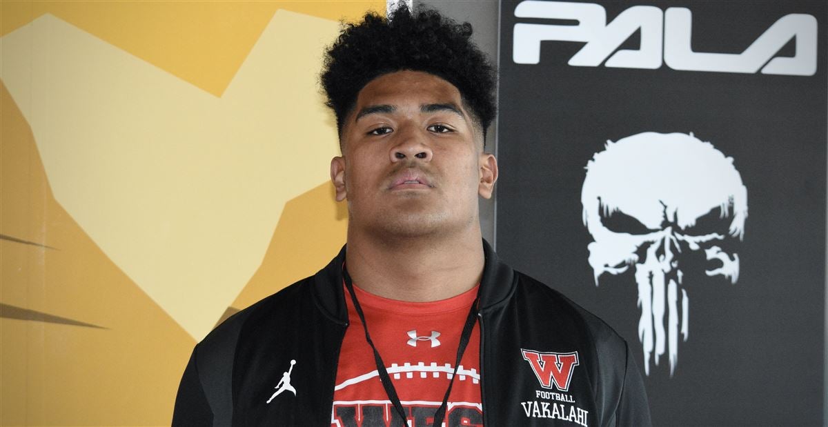 Dallas Vakalahi signs with hometown Utah