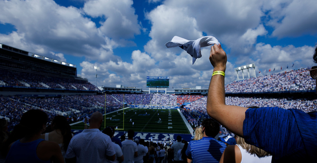 Redshirt Report: Two freshmen make debuts vs. Texas