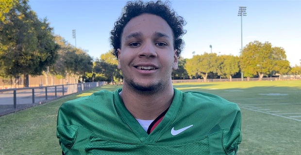 VIDEO: Getting to know new Stanford Quarterback Elijah Brown