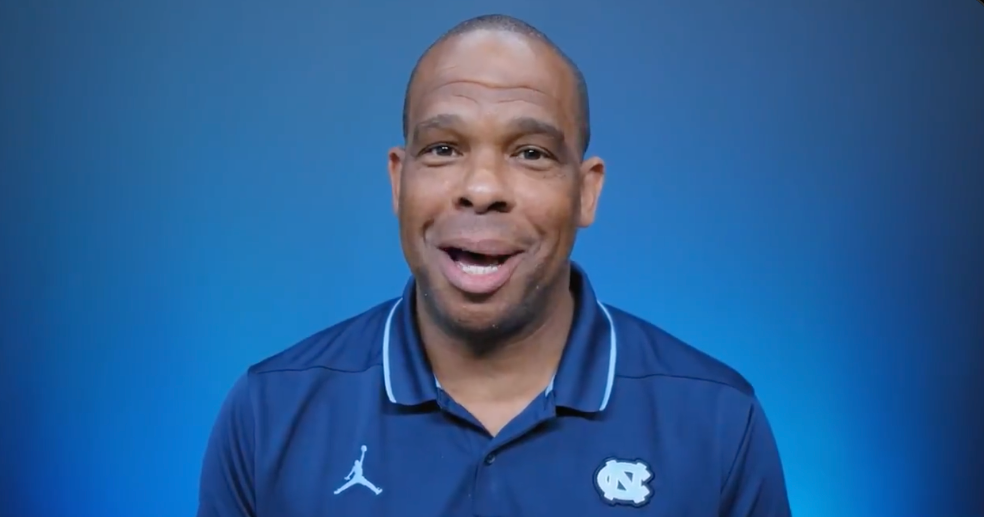 Hubert Davis sends message to North Carolina fans