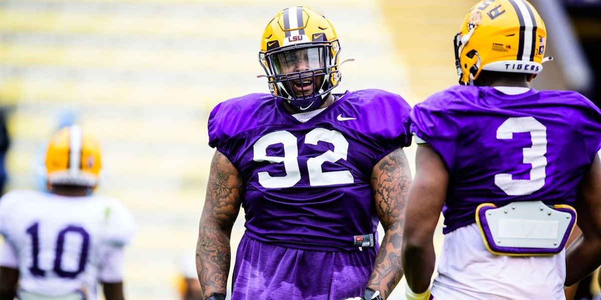 Neil Farrell breaks down defensive line's dominant showing in first LSU ...