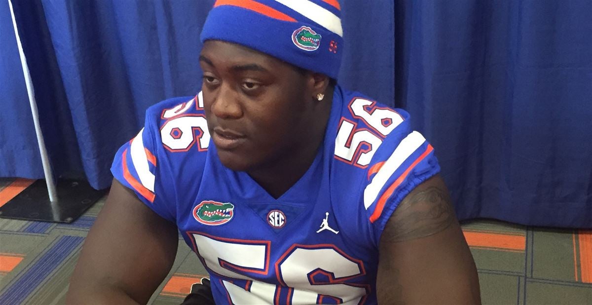 Slaton wants the sack record