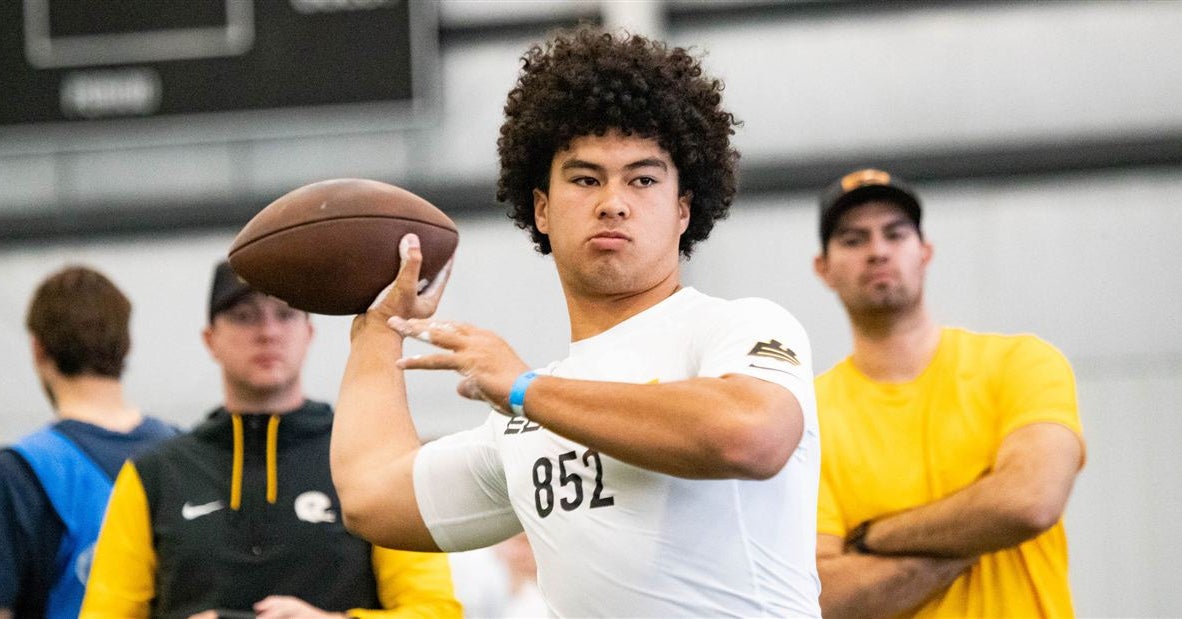 Four-star 2027 QB Kamden Lopati decommits from Illini