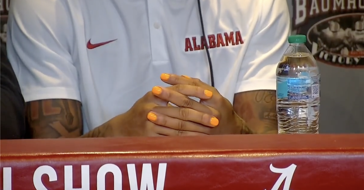 Alabama wide receiver Ryan Williams explains orange-painted finger ...