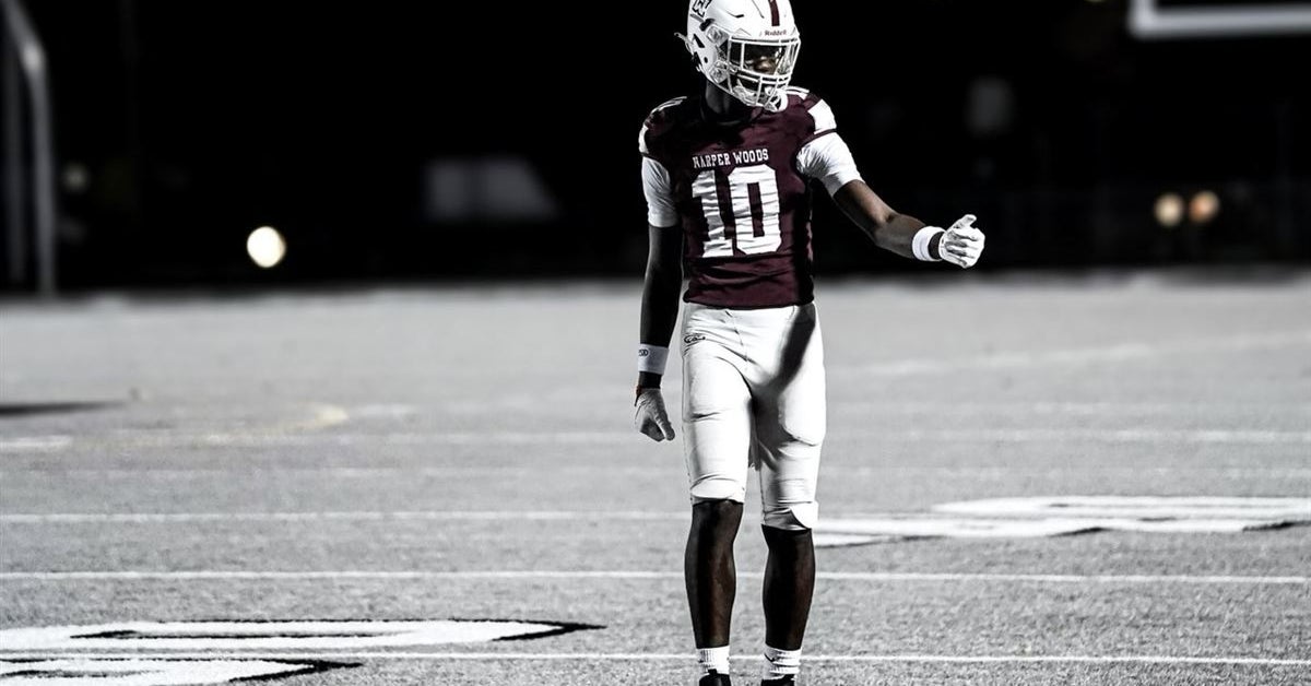 In-state 2028 WR/TE AJ Henley calls landing Michigan offer 'mind ...