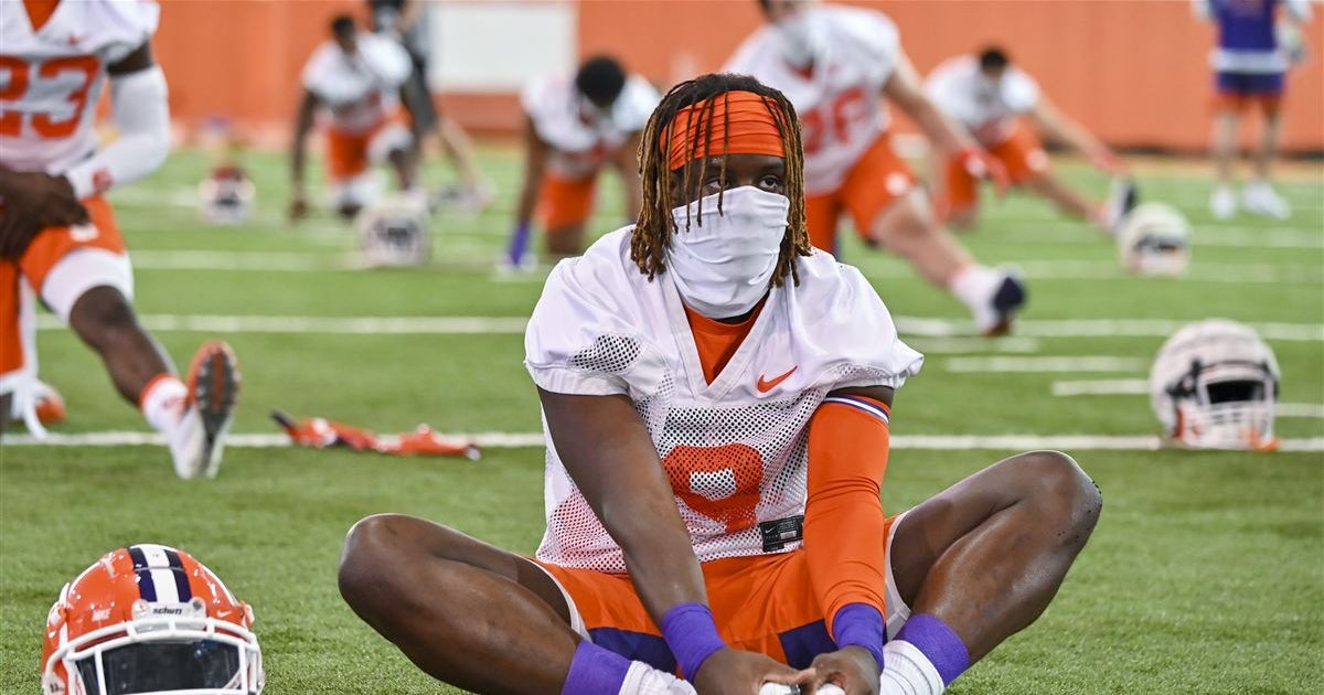 Travis Etienne 'all-in' and 'looks as good as he's ever looked'