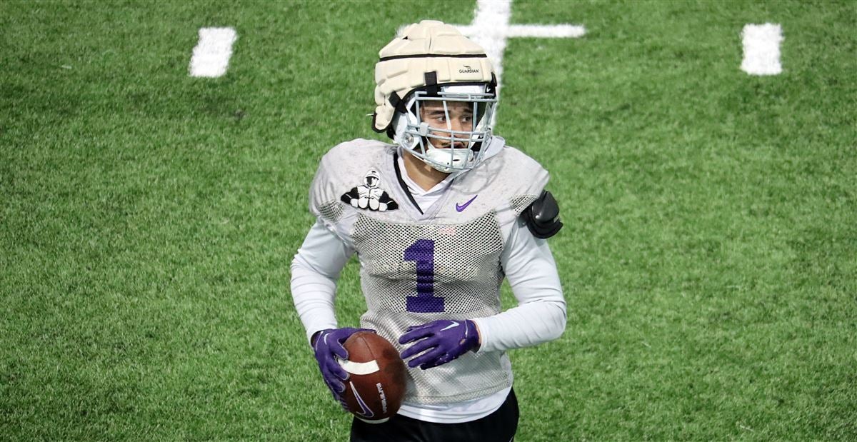 Highlights and photos from Kansas State's Tuesday morning football practice