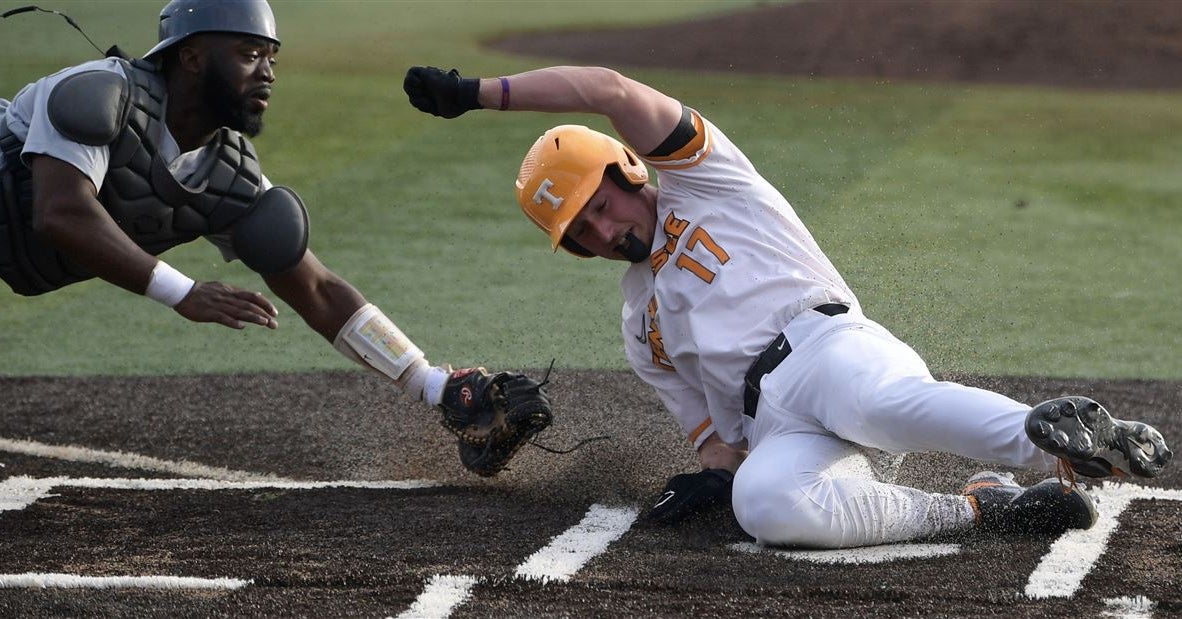 Everything Jared Dickey said after No. 3 Vols' win in home opener