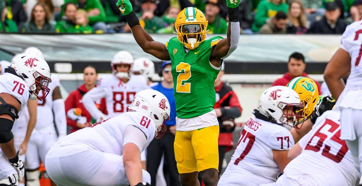 Ranking the top 10 Oregon football players for the 2024 season