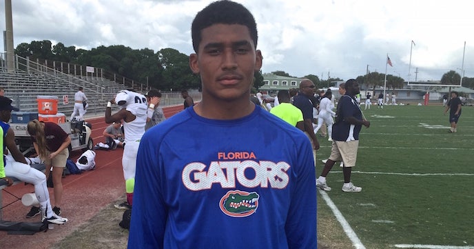 WR Isaiah Johnson signs written offer of admission