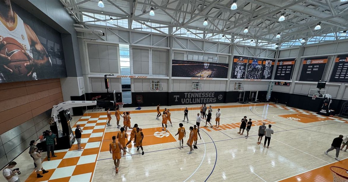 WATCH: Tennessee basketball holds first official practice of 2024-25 season