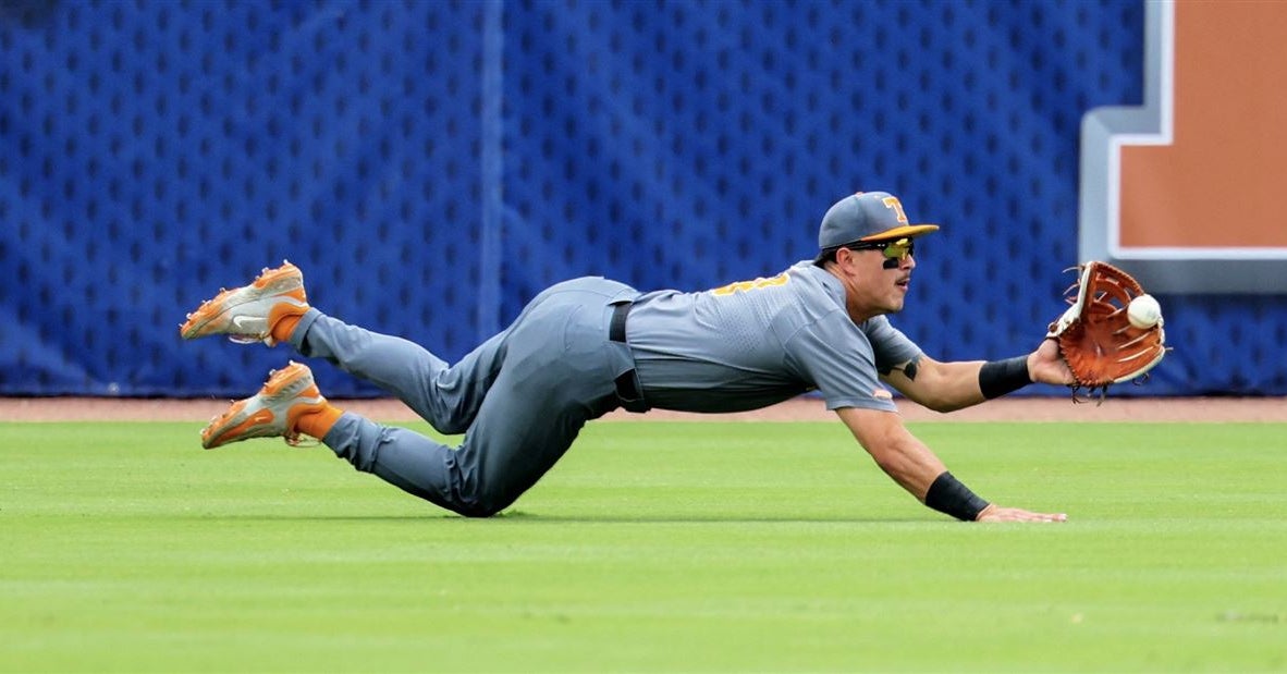 Tennessee baseball's Hunter Ensley signs undrafted free agent deal