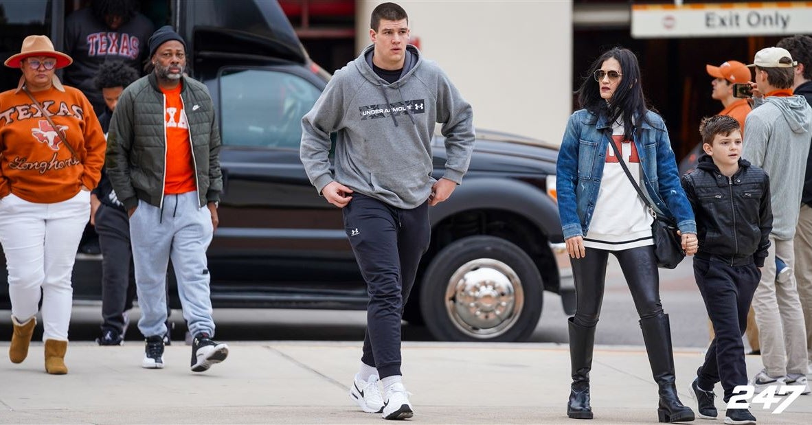 In-state OT Max Wright flips from Texas to SMU