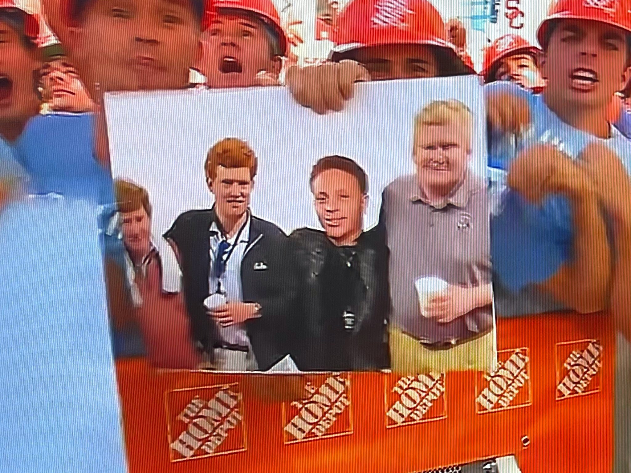 Drake Maye drinks Bud Light!