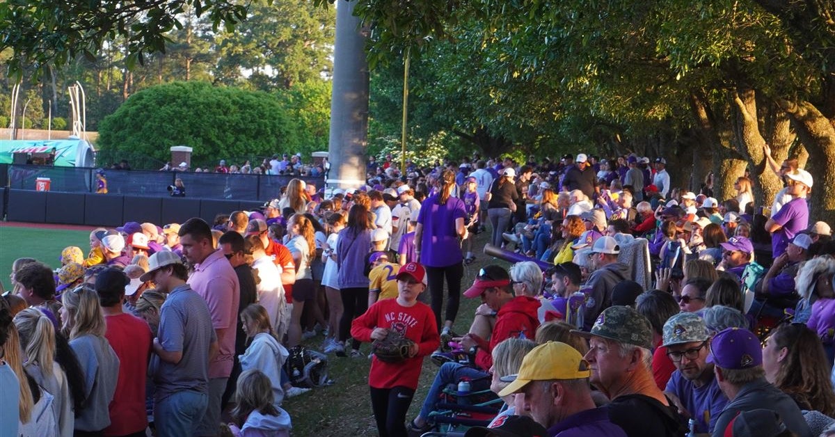 ECU 10, NC State 6: How it looked from the dugouts