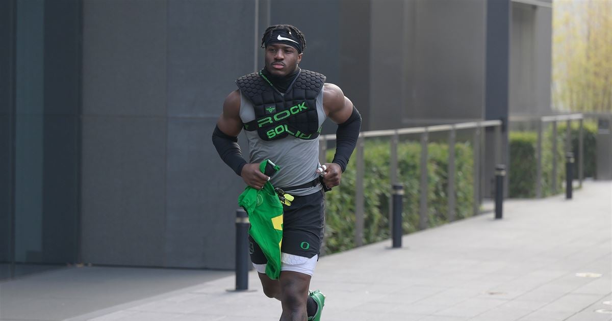 WATCH: Jeffrey Bassa breaks down Duck defense, spring ball