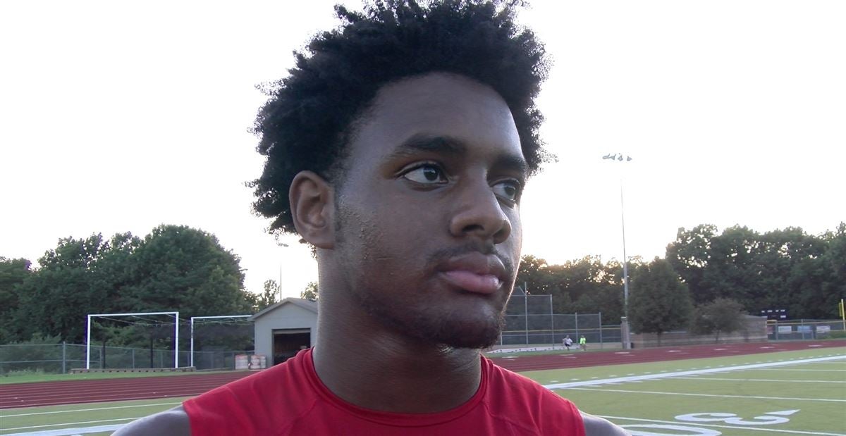 2023 all-purpose back Allen Mitchell is 'extremely explosive'