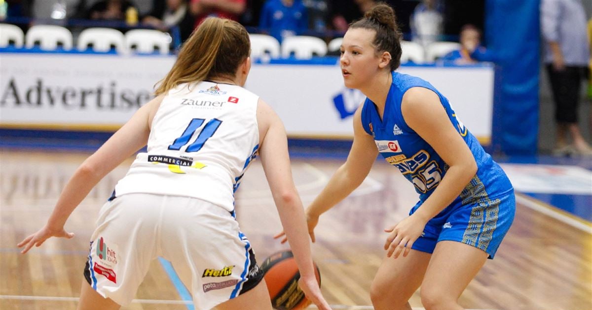 One-on-one with Lady Vol signee Jessie Rennie