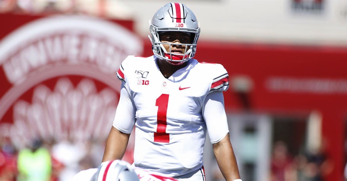 Professor defends Justin Fields after flak for online classes