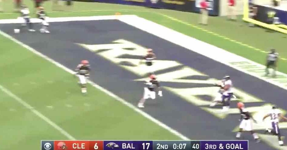 Mark Andrews hauls in second touchdown catch of the afternoon