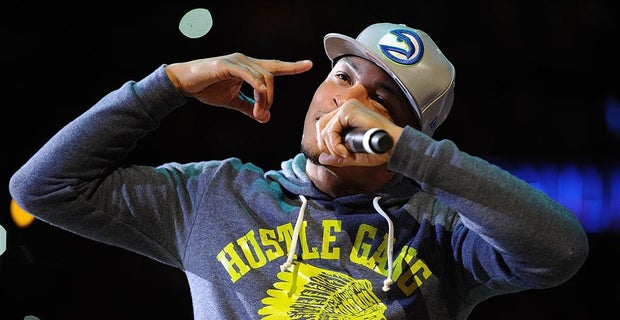 Hawks CEO Steve Koonin says "For Shizzle" in a video with T.I.