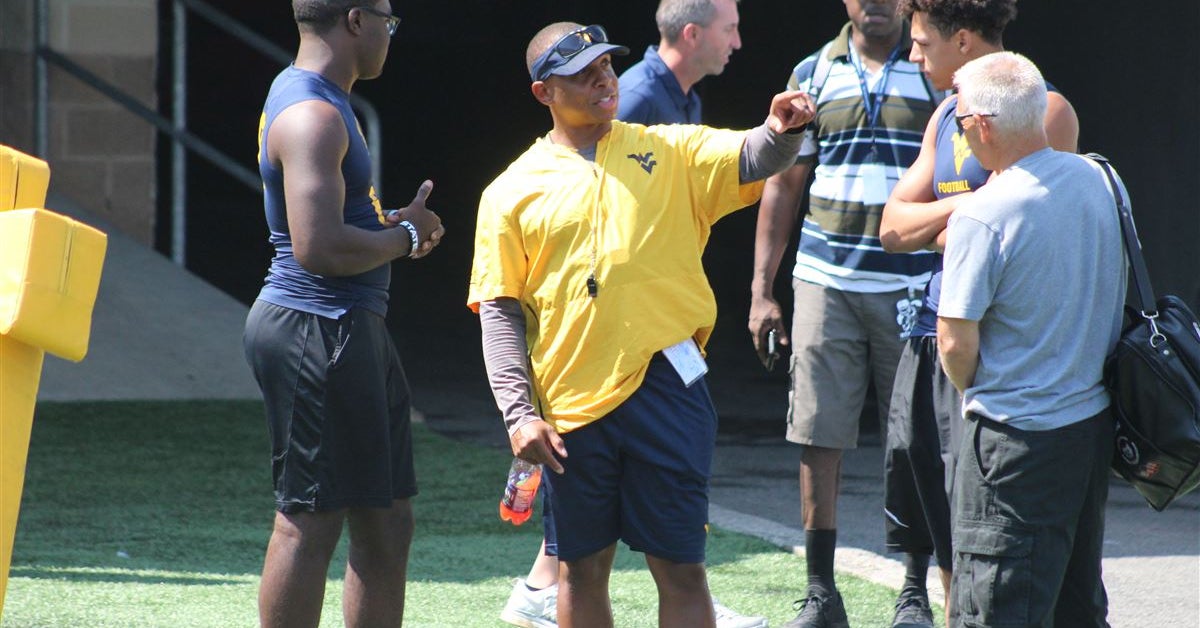 The Insider: An in-depth look at new running backs coach Chad Scott