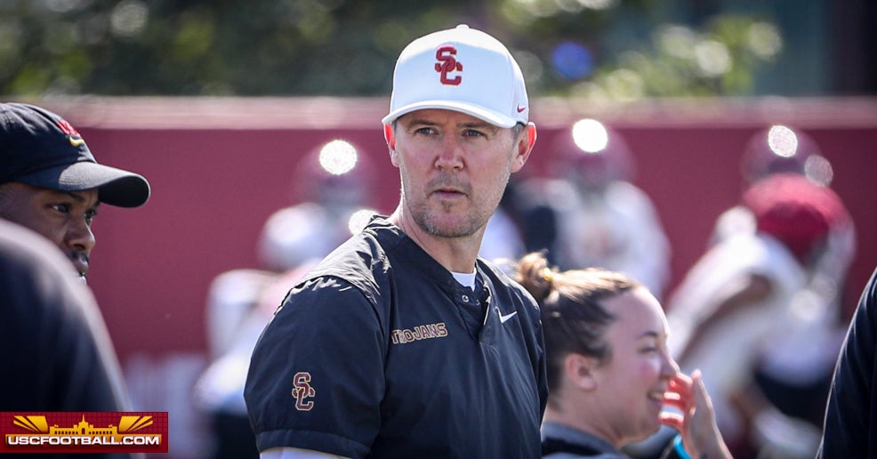 CBS: USC's Lincoln Riley among Top 5 coaches in the Big Ten conference