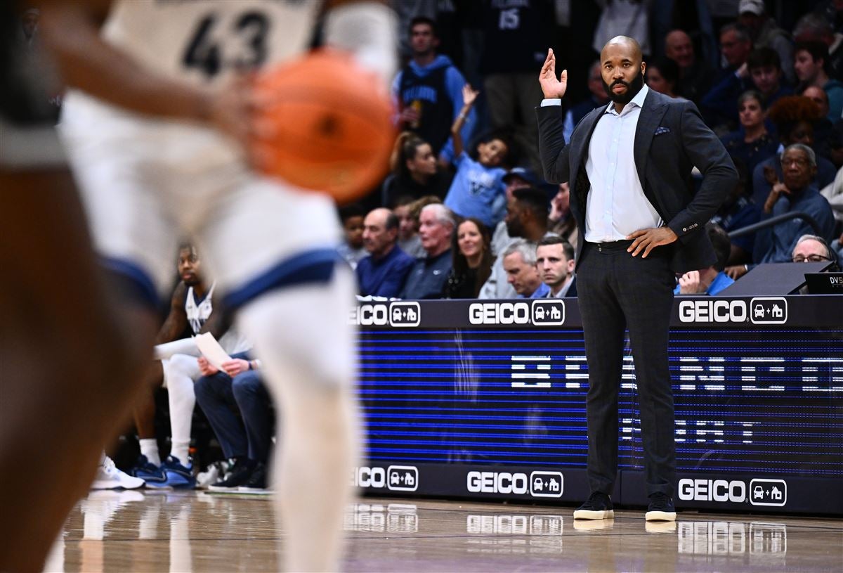 Villanova's Big 5 woes continue with 78-65 loss to Hawks