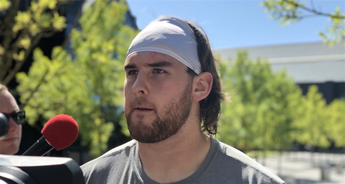 Video: Oregon OL Jake Hanson talks on Tuesday