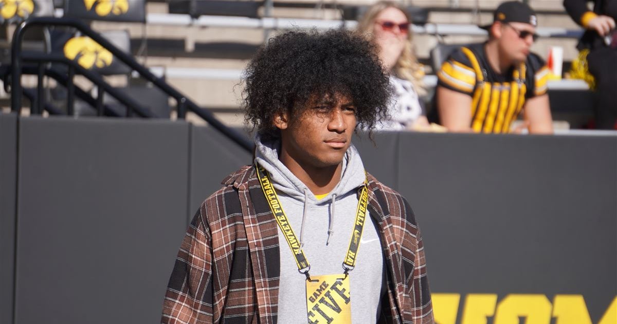 Dowling Catholic tight end Jalyn Thompson to walk-on at Iowa over D1 ...