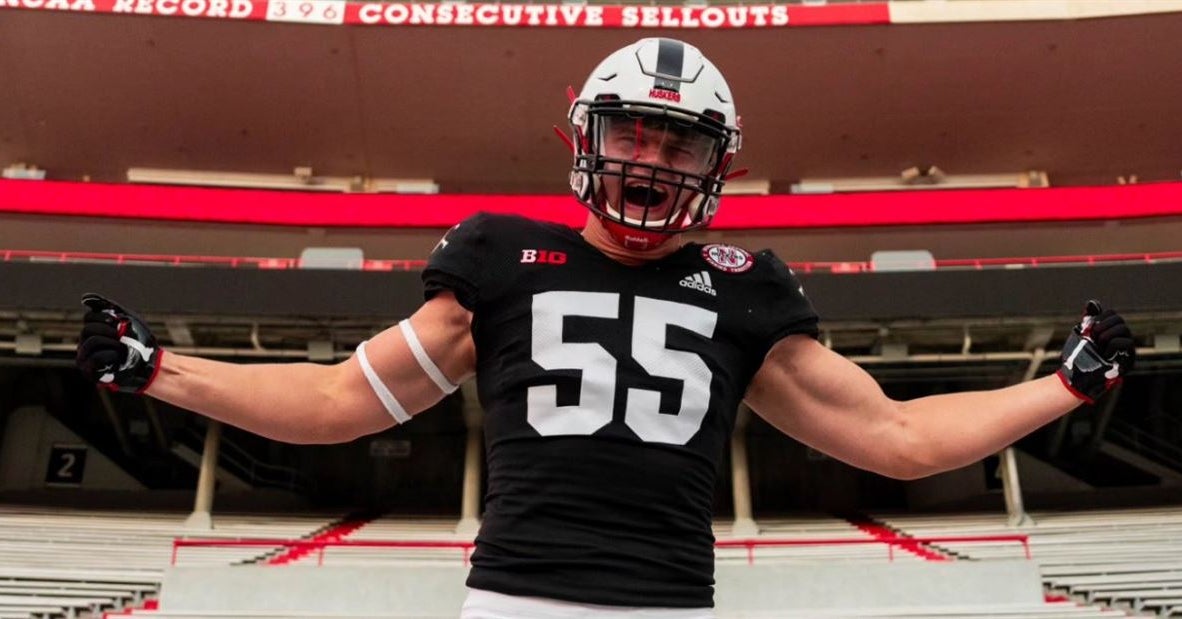 North Dakota lineman Kade Pietrzak commits to Nebraska