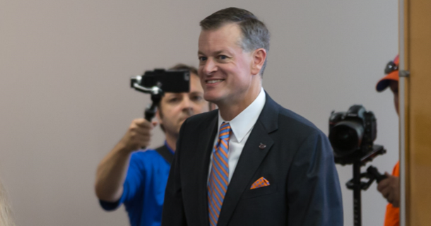 Florida officially announces Scott Stricklin as new AD