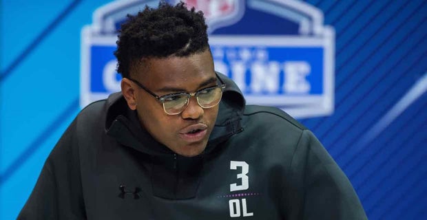 Orlando Brown Profile Photos