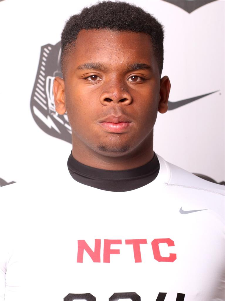 Three-star DT Courtney Wallace commits to Tech