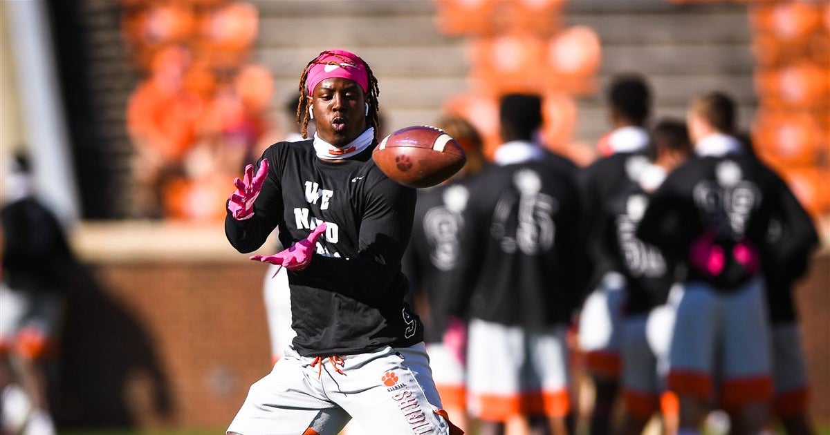 FINAL: No. 1 Clemson 47, Syracuse 21