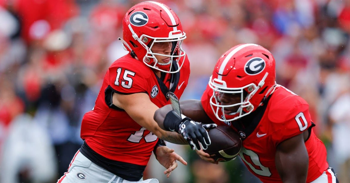 Phil Steele gives Georgia the No. 2 QB room in the country, RB room ...