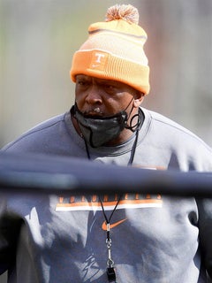 Defensive line's encouraging 'step forward' timely for Rodney Garner