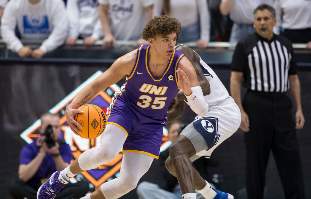 College basketball: Breaking down Northern Iowa transfer Noah Carter's ...