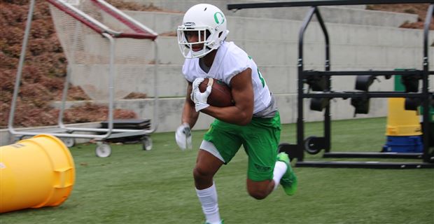 Running back Jamal Elliott to transfer